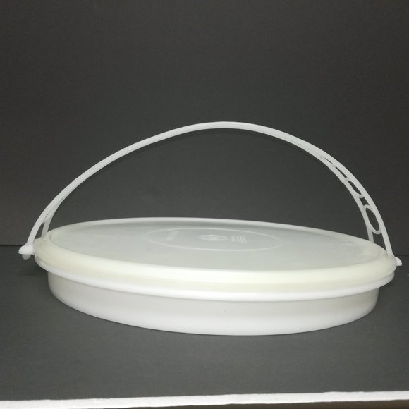Tupperware | Kitchen | Vintage Tupperware Party Susan With Handle ...